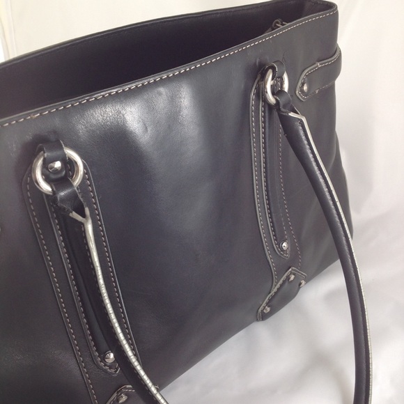 Cole Haan | Bags | Cole Haan Trinity F5 Black Leather Tote Handbag ...